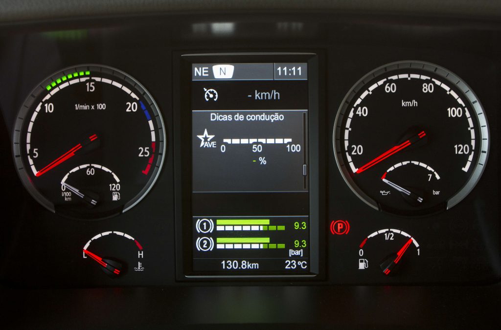 Scania Brasil celebra 60 anos com série especial - Transporte Mundial