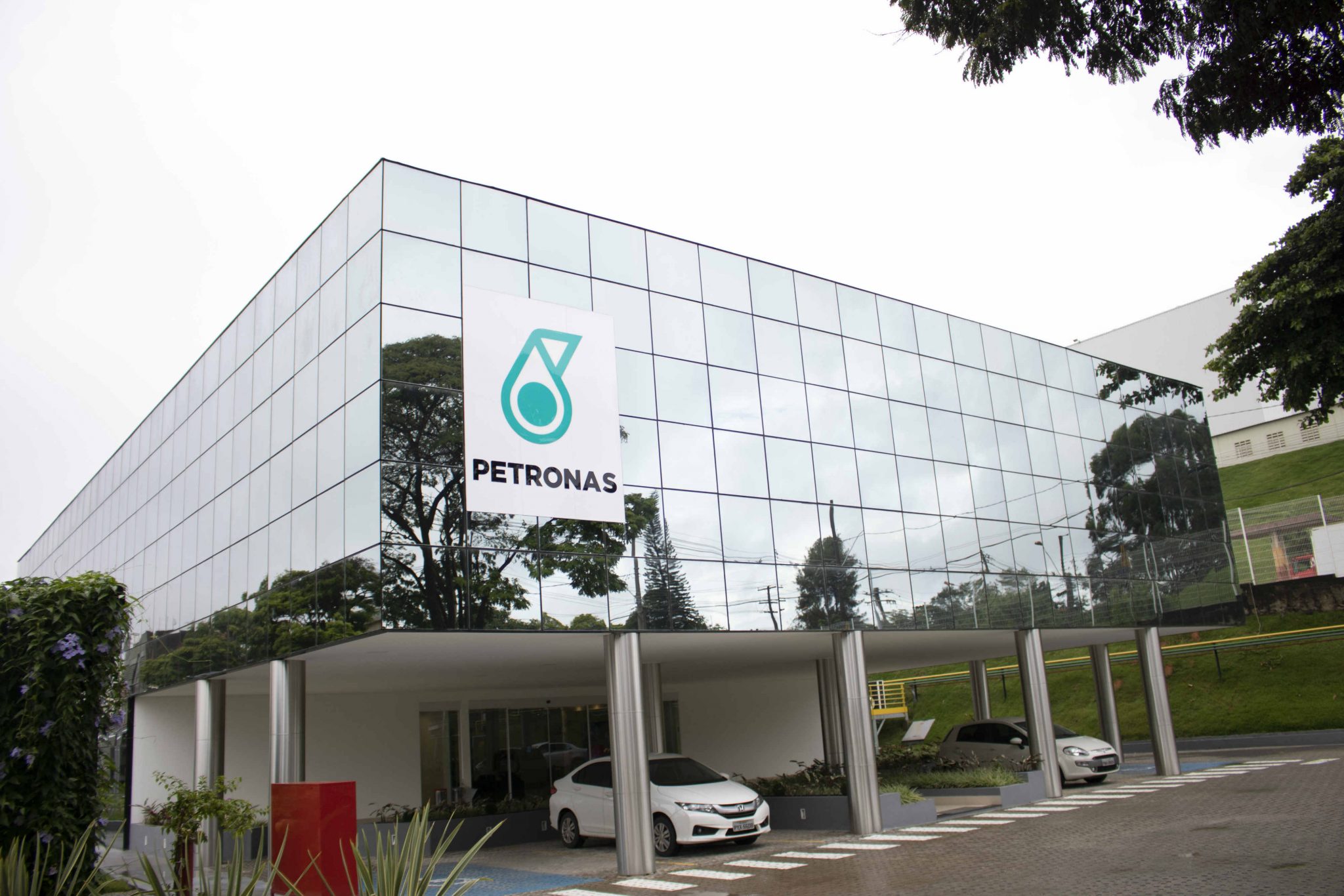 Petronas inaugura centro de pesquisa para crescer no Brasil ...