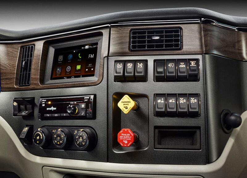 Peterbilt 389: quem quer ser caminhoneiro nos Estados Unidos ...