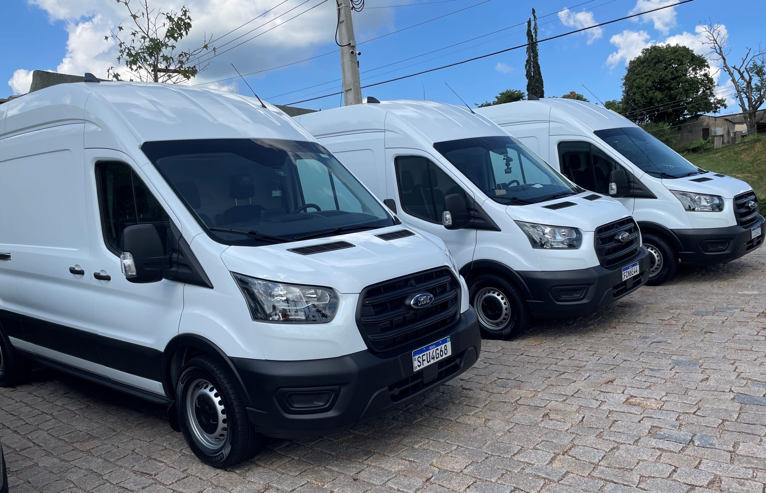 Transit inaugura segmento de vans automáticas no Brasil - Transporte ...