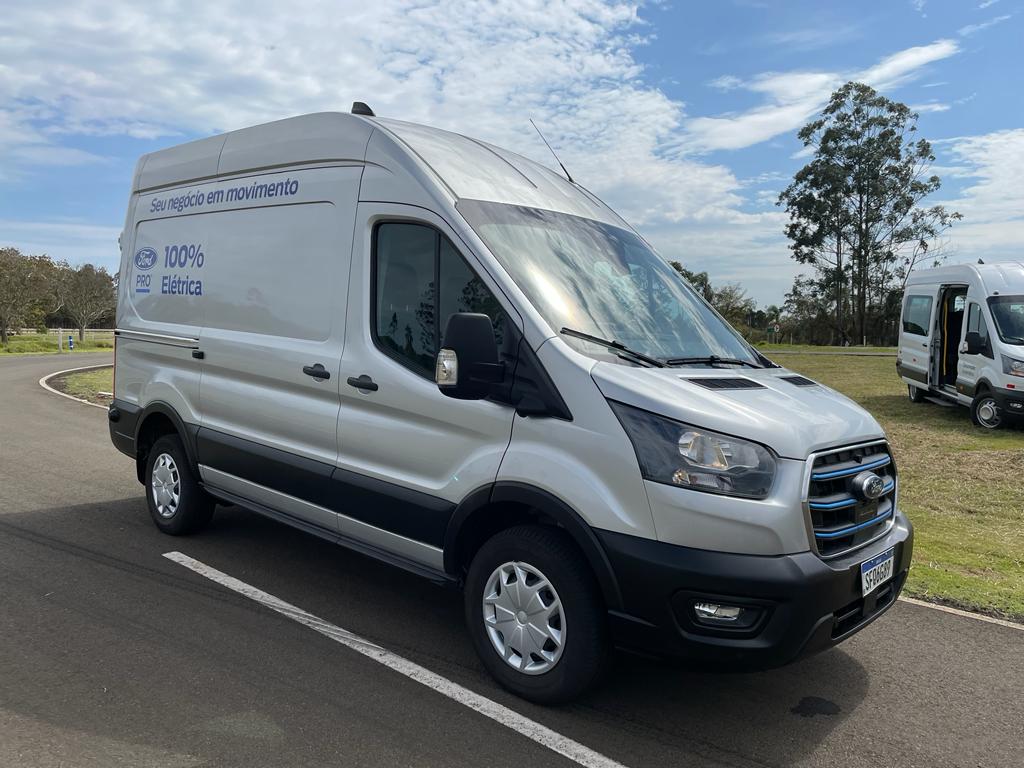 Andamos na Ford E-Transit; veja nossas impressões - Transporte Mundial