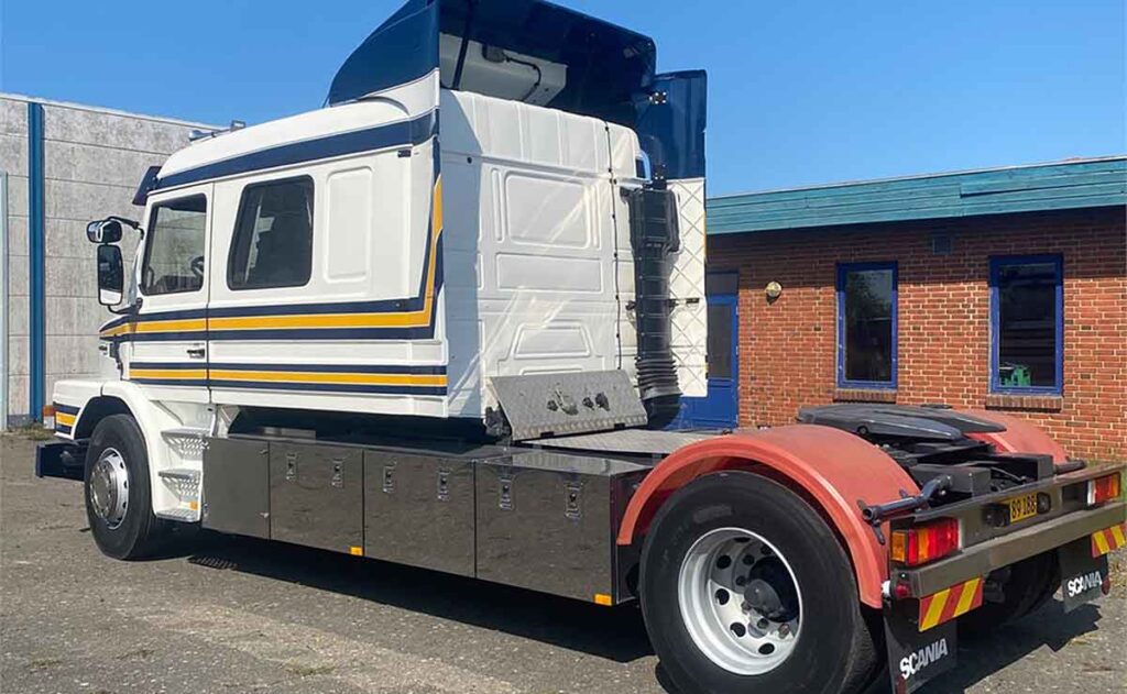 Raro Scania T 113H vai a leilão; veja valor do lance inicial ...